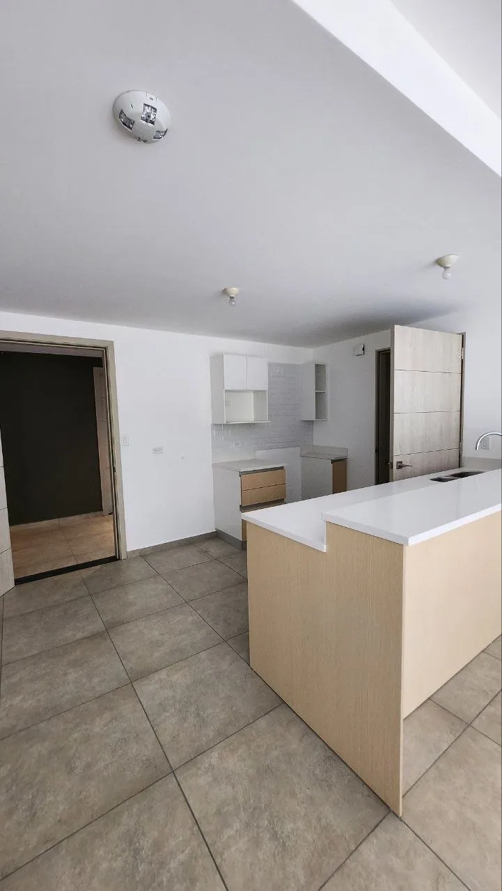 Alquiler De Apartamento A Estrenar En Torre Artea. Nuevo Cuscatlán. 3 ...